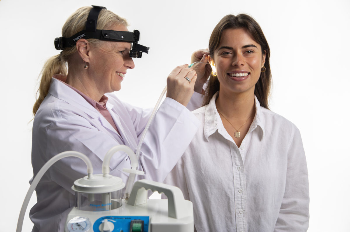 Why is depth perception so important when instrumenting in the ear ...